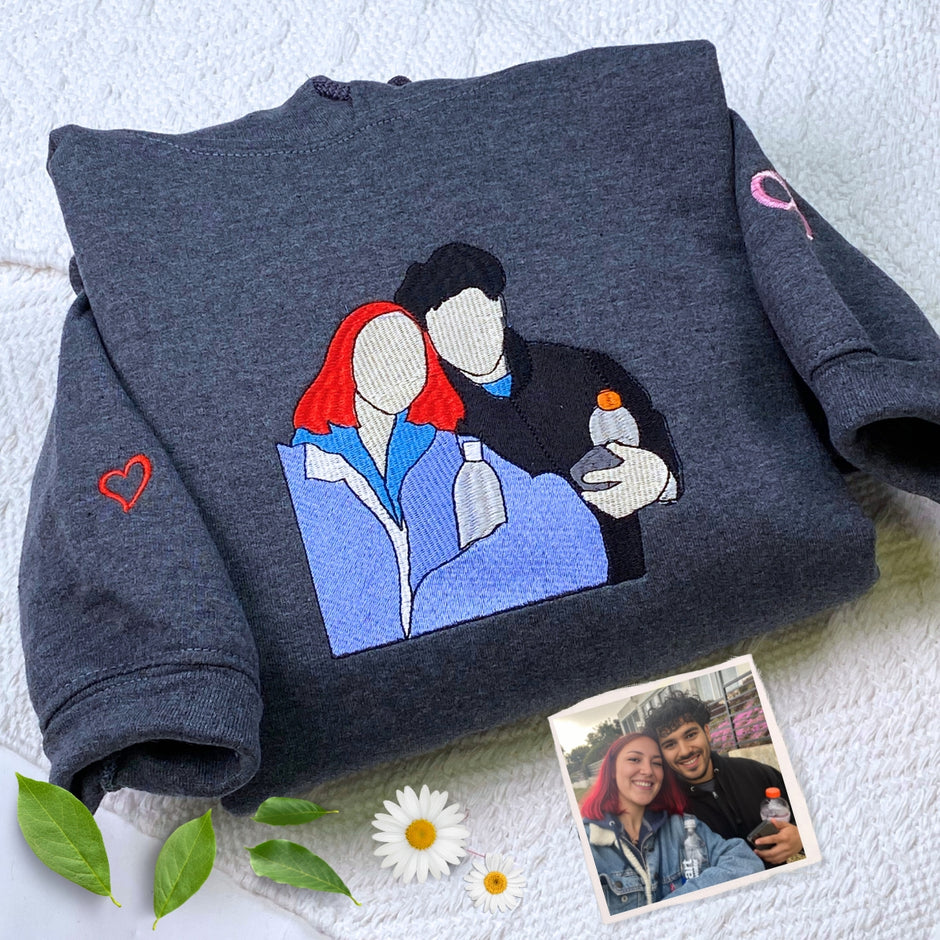 Custom & Matching Couple Hoodies – Cute, Embroidered & Yours